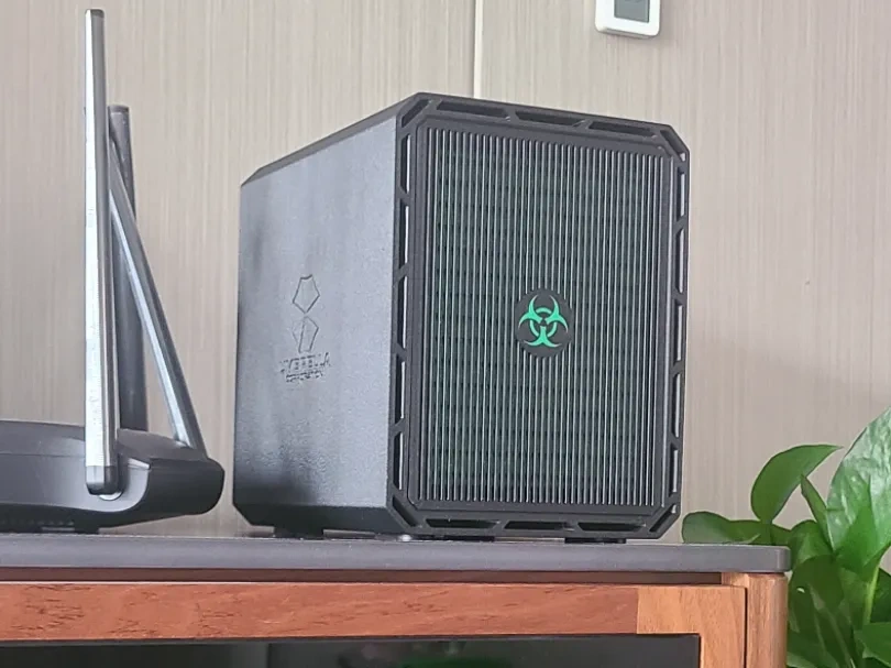 QNAS4 V2外壳 来自 丫丫赶海 MakerWorld：免费下载 3D 模型