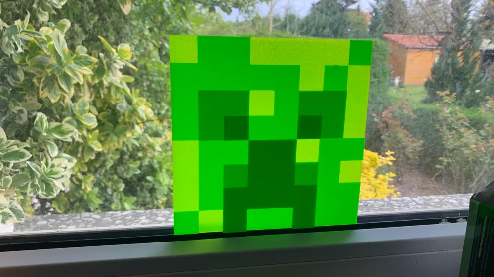 Minecraft Creeper Window Decor by Thor3D - MakerWorld