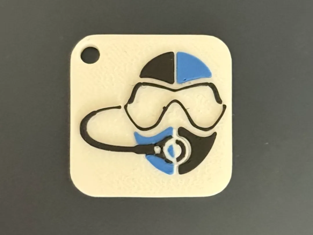 Keychain with integrated NFC (print pause) - Free 3D Print Model ...
