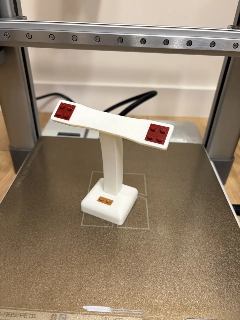 L E G O Speed Champins / Formula 1 Display Stand - Free 3D Print Model ...