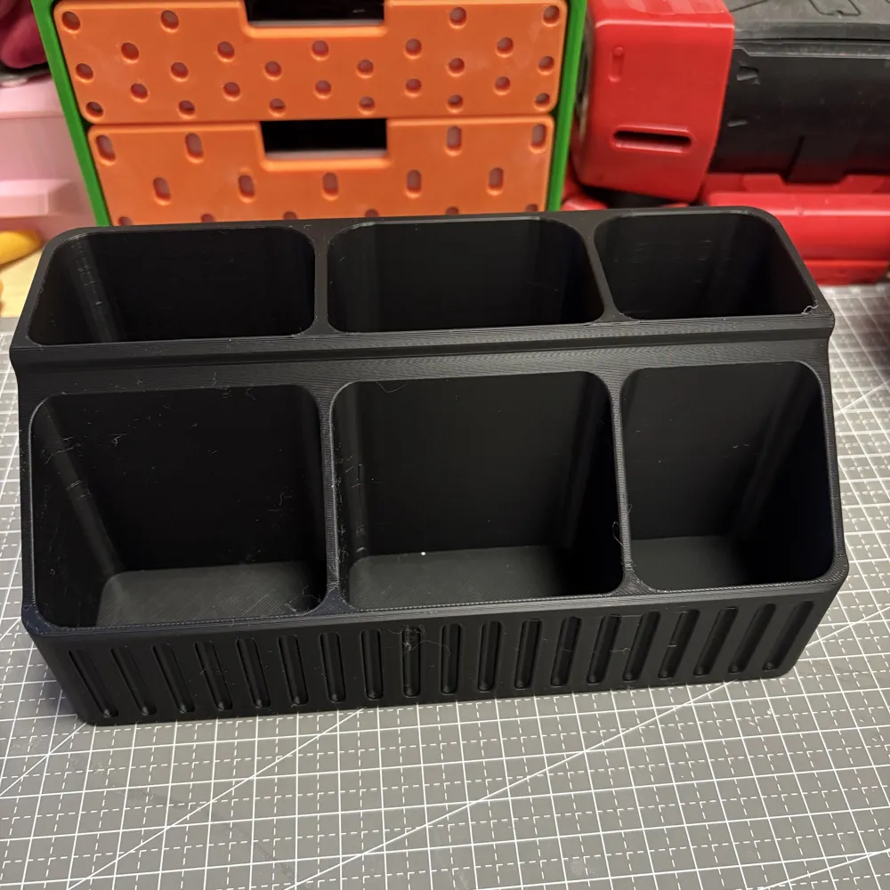 Modular Divided Desk Organizer for Pens, Markers, and Small Items ...