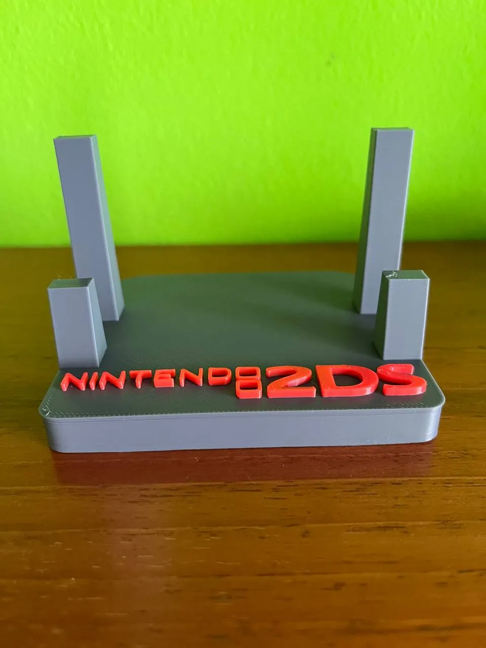 2DS Nintendo Stand by tisanina - MakerWorld