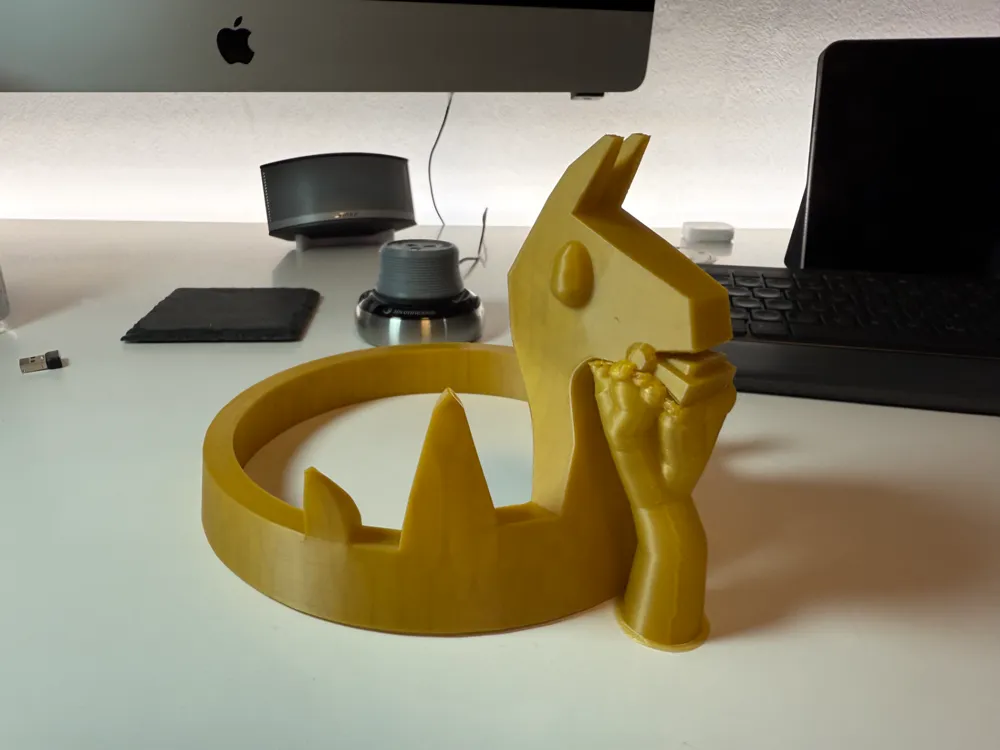 Fortnite Victory Crown v.2 - High Resolution - Free 3D Print Model ...