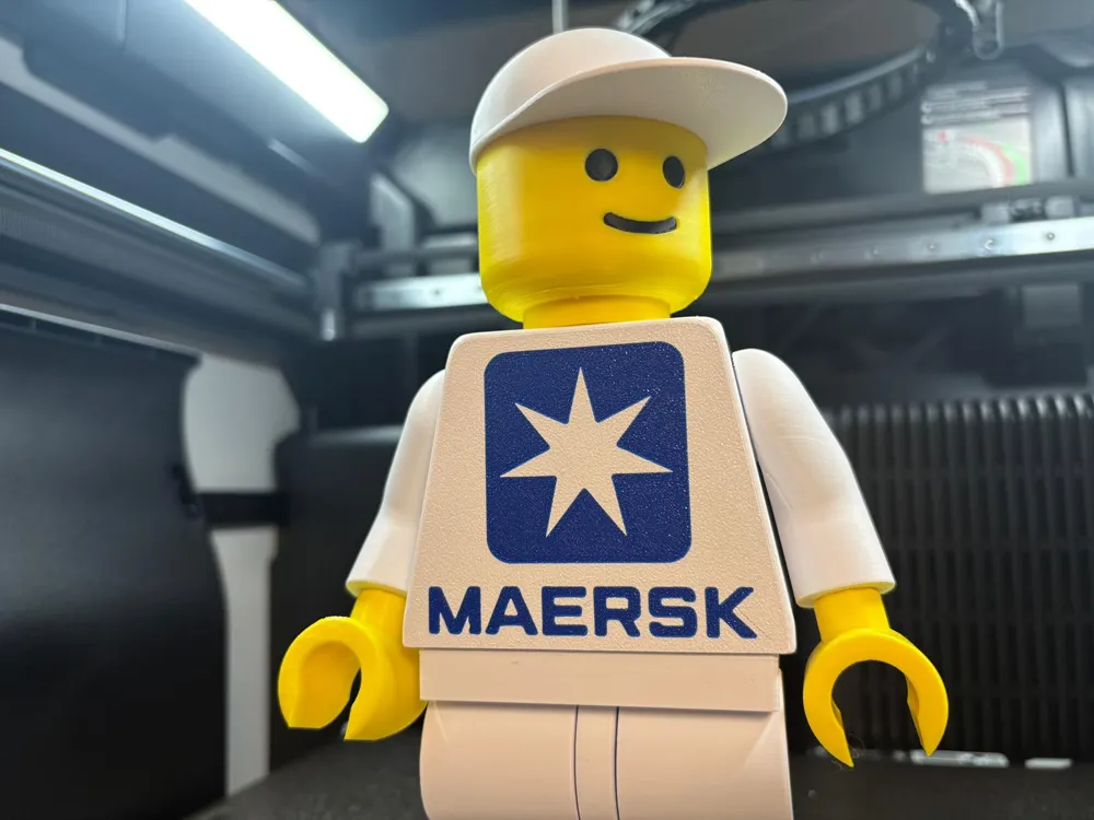 Brickman Maersk 20cm Figur 500% - Free 3D Print Model - MakerWorld