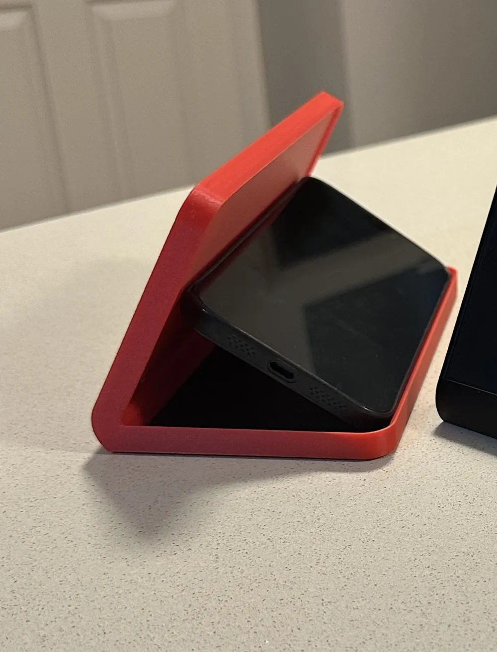 All-in-One Ferrari Phone and Desk Stand by kingjamesbosca MakerWorld ...