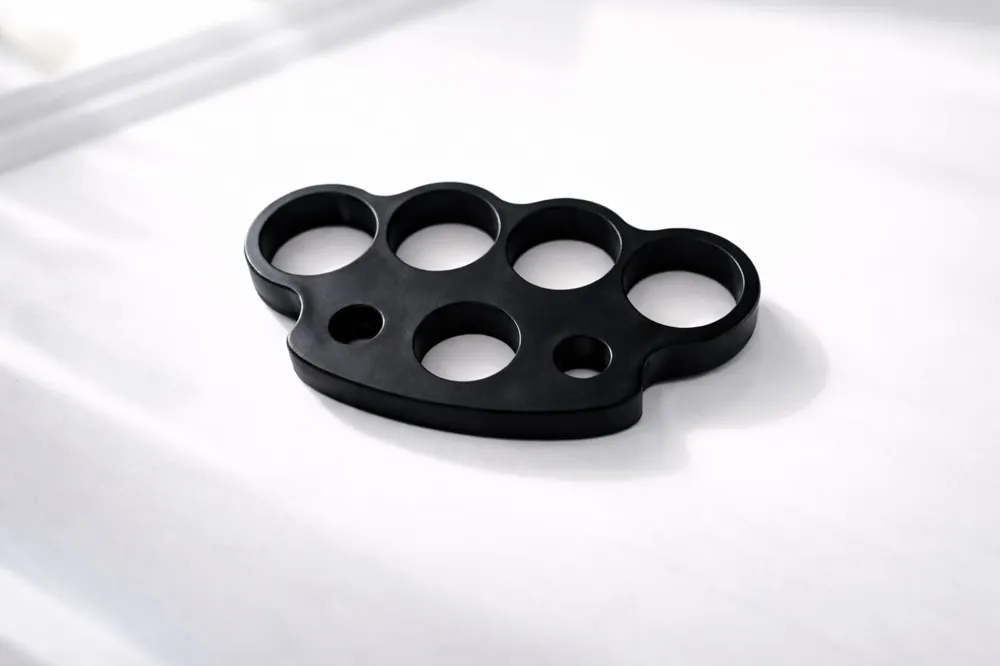 Tactical Knuckle Duster - Free 3D Print Model - MakerWorld