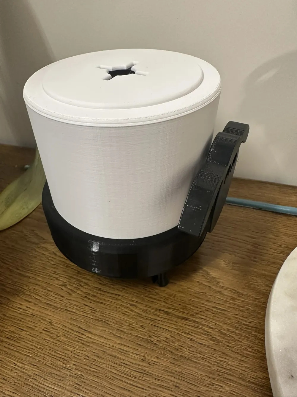 Sheep (Shaun) tissue box / tissue dispenser. – Kostenloses 3D ...