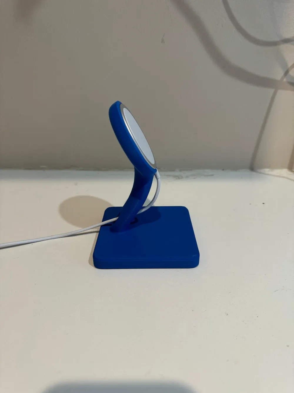 Magsafe Charger Stand (increased angle) - Free 3D Print Model - MakerWorld
