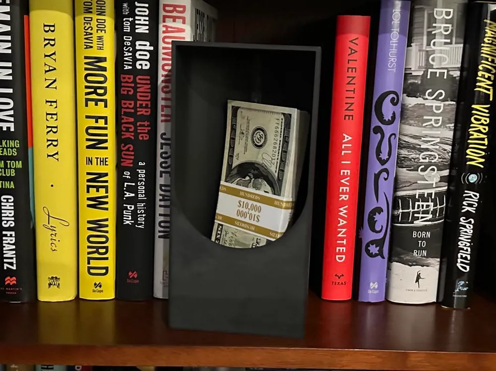 2 Color Vampire Bat Book Nook With Hidden Stash by BATTCAVE - MakerWorld