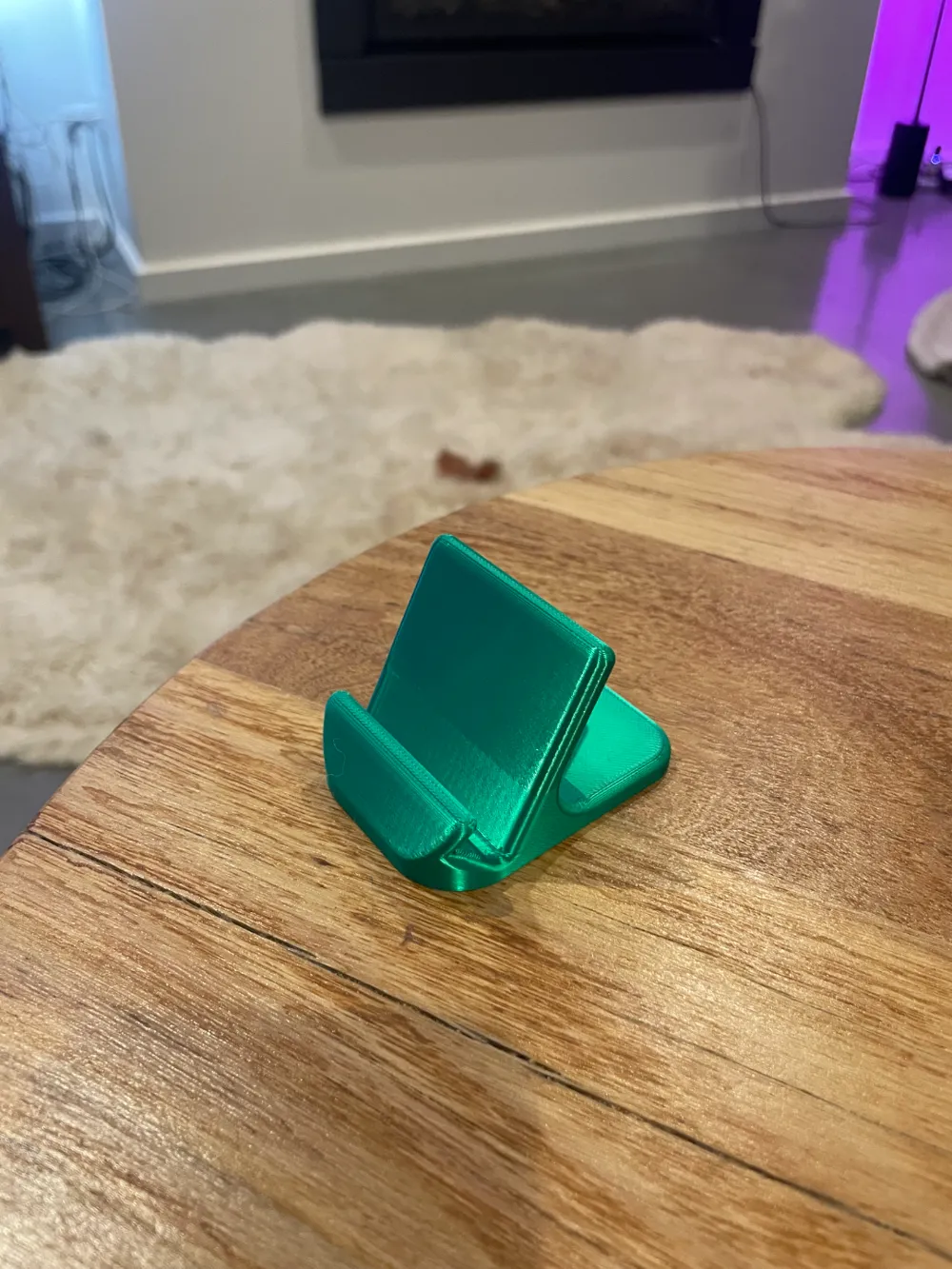 iPhone / Smart Phone Stand by col4444 - MakerWorld