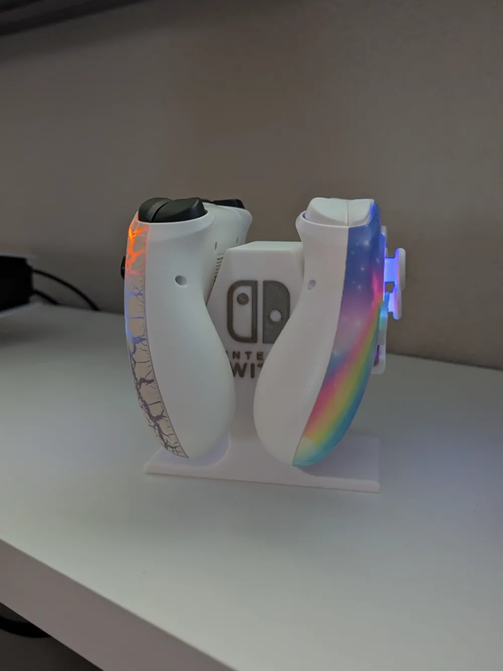 Nintendo Switch Controller Stand by Eminent3D - MakerWorld