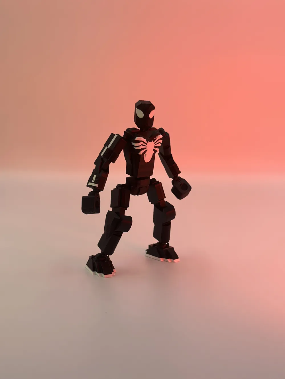 Articulated Spiderman Venom suit - Free 3D Print Model - MakerWorld