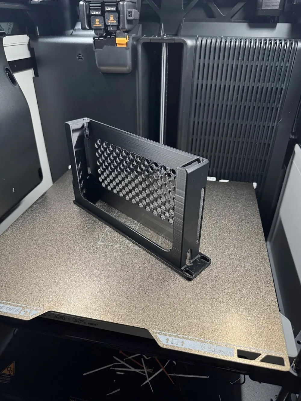 19in Rack - Unifi UCG-Fiber 1U Mount by DToX MakerWorld: Download Free ...