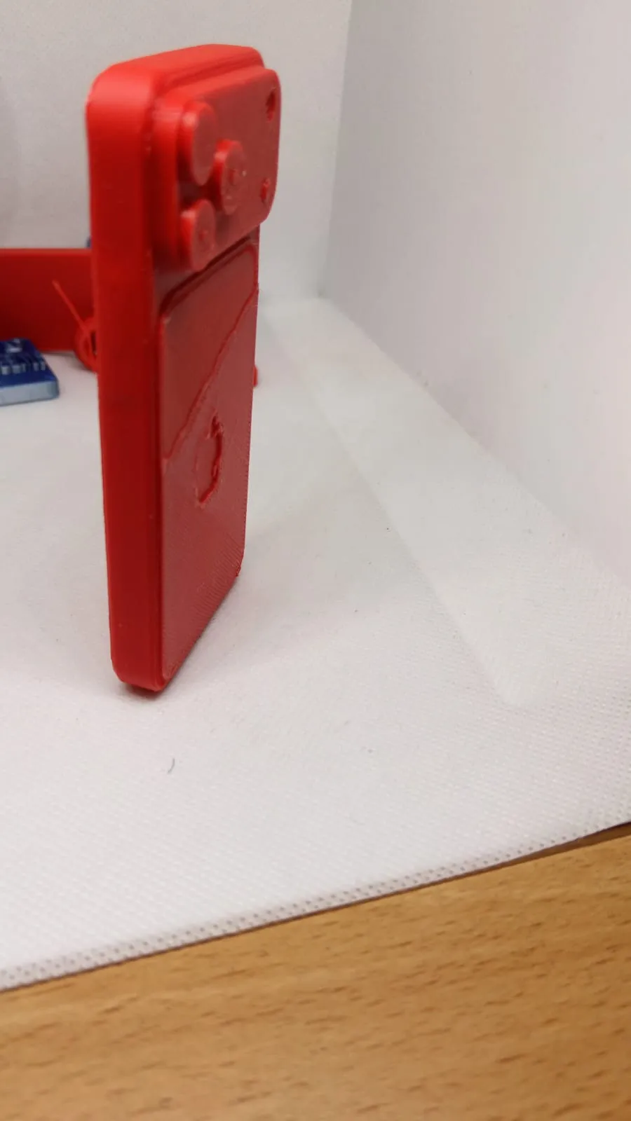 Phone 17 Pro Real-scale model - Free 3D Print Model - MakerWorld