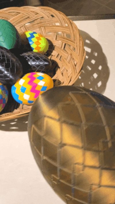 Large Crackable / Breakable Surprise Easter Egg by JS DESIGN - MakerWorld