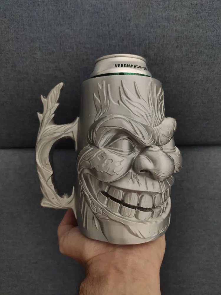 TrollFace Totem Can Holder / Beer mug by RUMcajz MakerWorld: Download ...