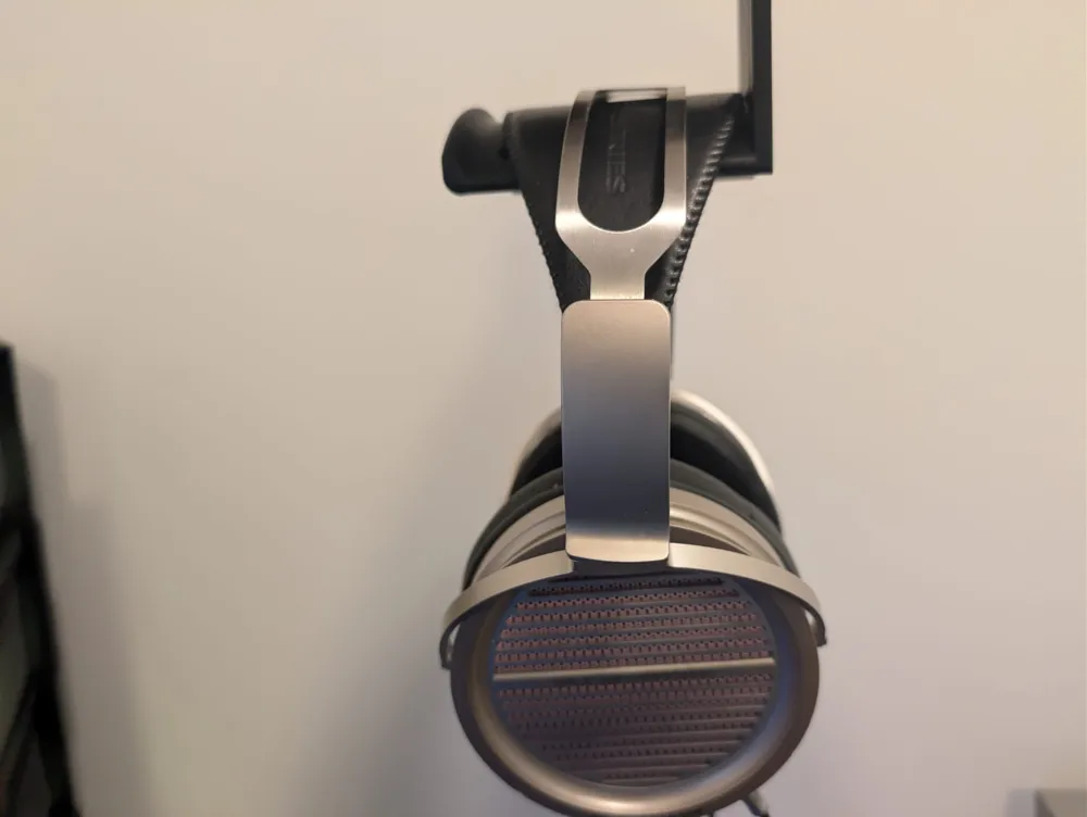 Under-Desk Headphone Mount - Free 3D Print Model - MakerWorld