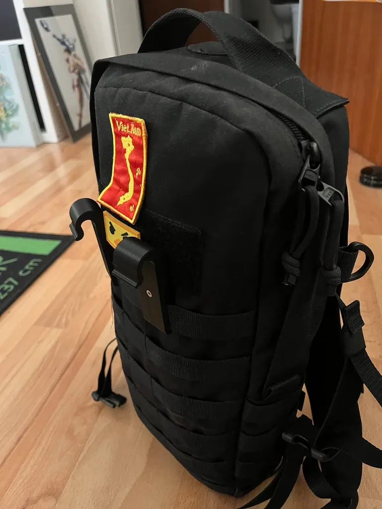 Molle Backpack Bike Rack Adapter by marco.hempel - MakerWorld