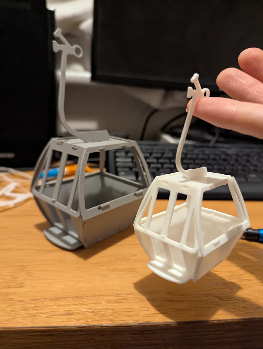 Kit Card - Cable Car Cabin/Gondola - Xmas Bauble - Free 3D Print Model ...