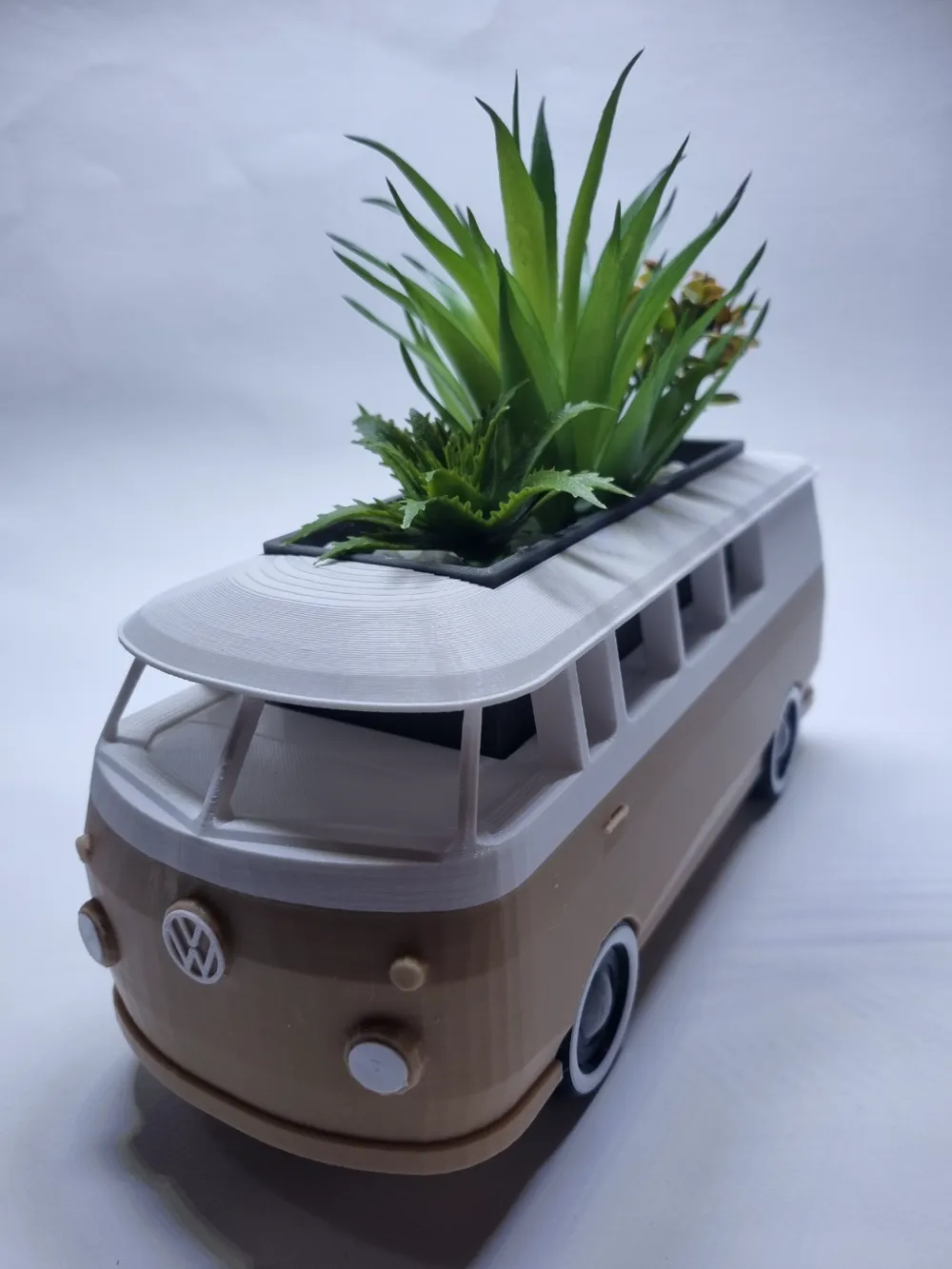 VW Bulli Bus Planter Remixed by Andy_E - MakerWorld