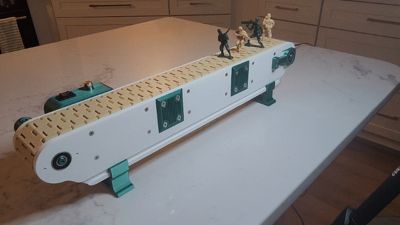 Mini Conveyor and Belt - Motorized by pettiMakerWorld: Download Free 3D ...