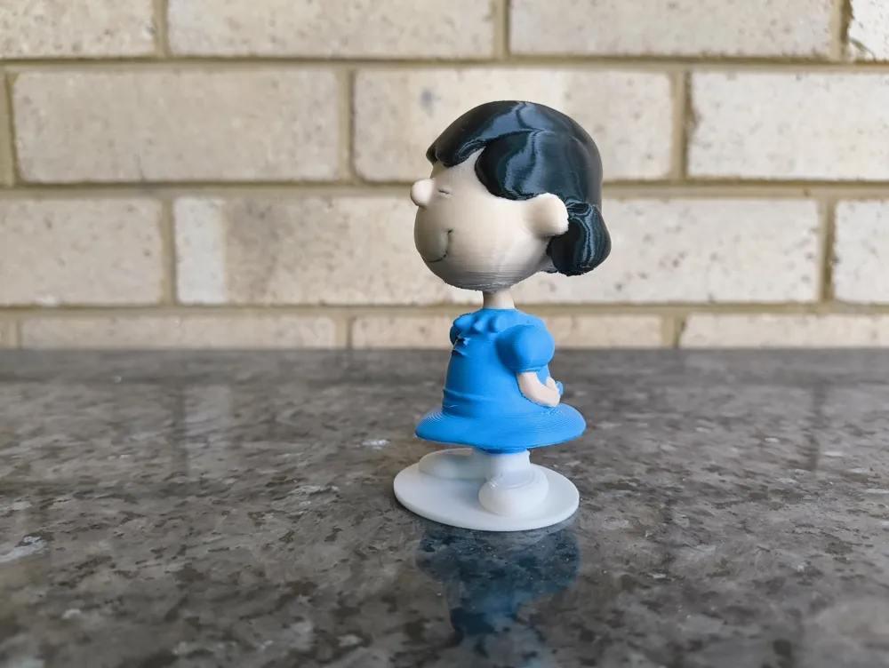 Lucy Van Pelt (peanuts) AMS de 4 cores - Modelo gratuito para impressão ...