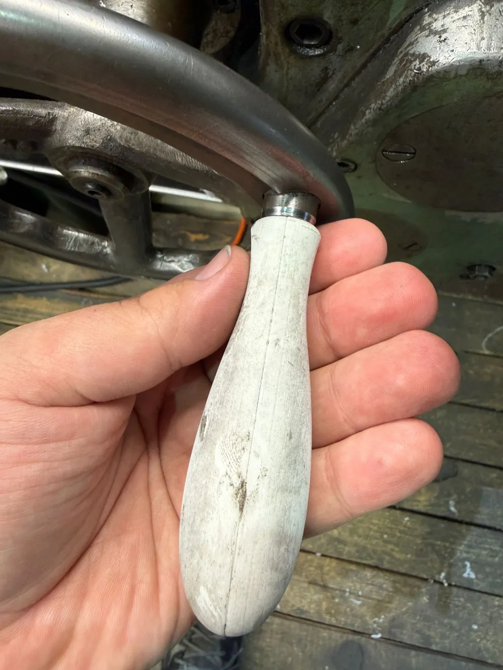 Crank Handle for Handwheel - Free 3D Print Model - MakerWorld