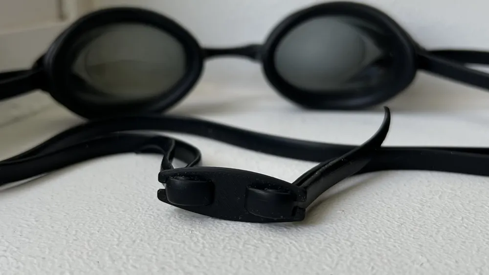 Speedo Goggle Buckle by AngelR - MakerWorld