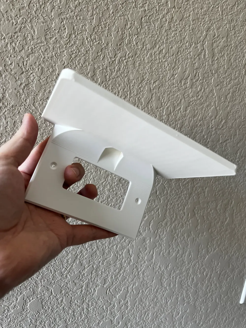 GFCI Electrical Outlet Shelf - V2 by JDS3d - MakerWorld