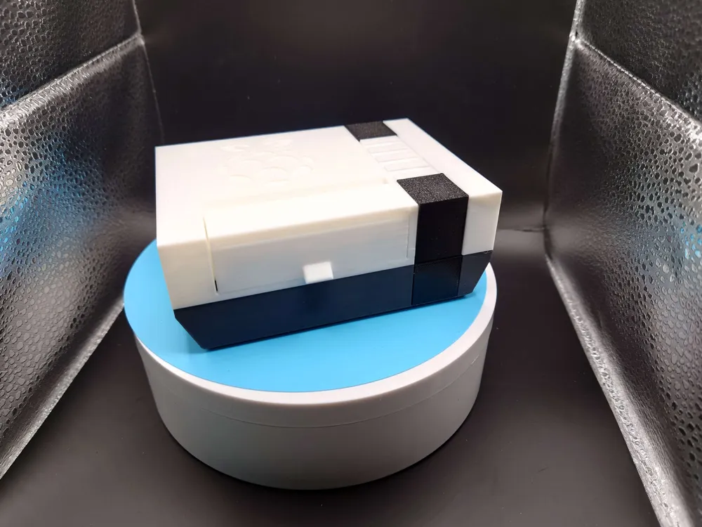 Pi Entertainment System Retro Case for Pi 4 and 5 by Cypherous ...