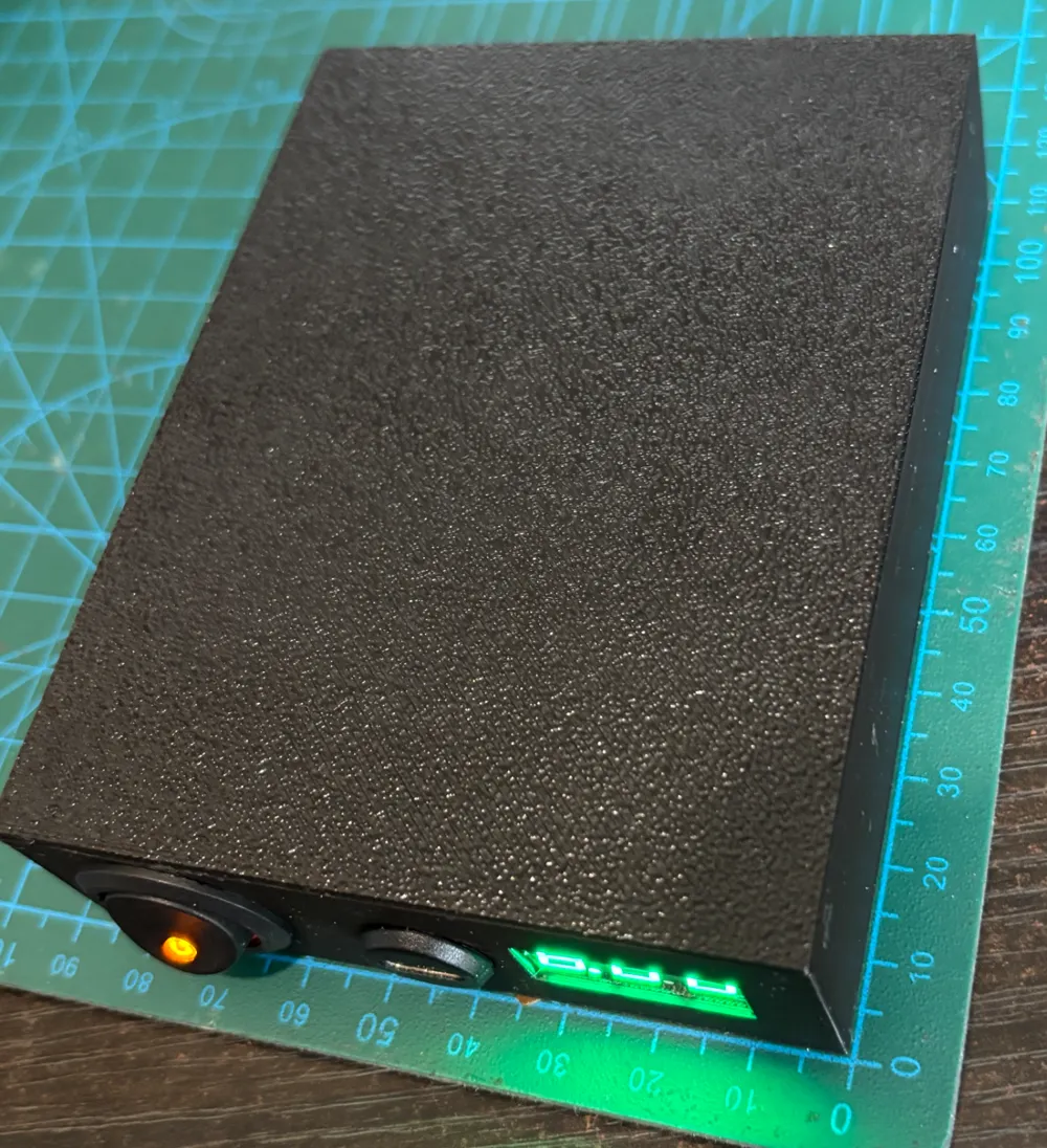 New 18650 2S 2P battery pack with BMS and Display - Free 3D Print Model ...