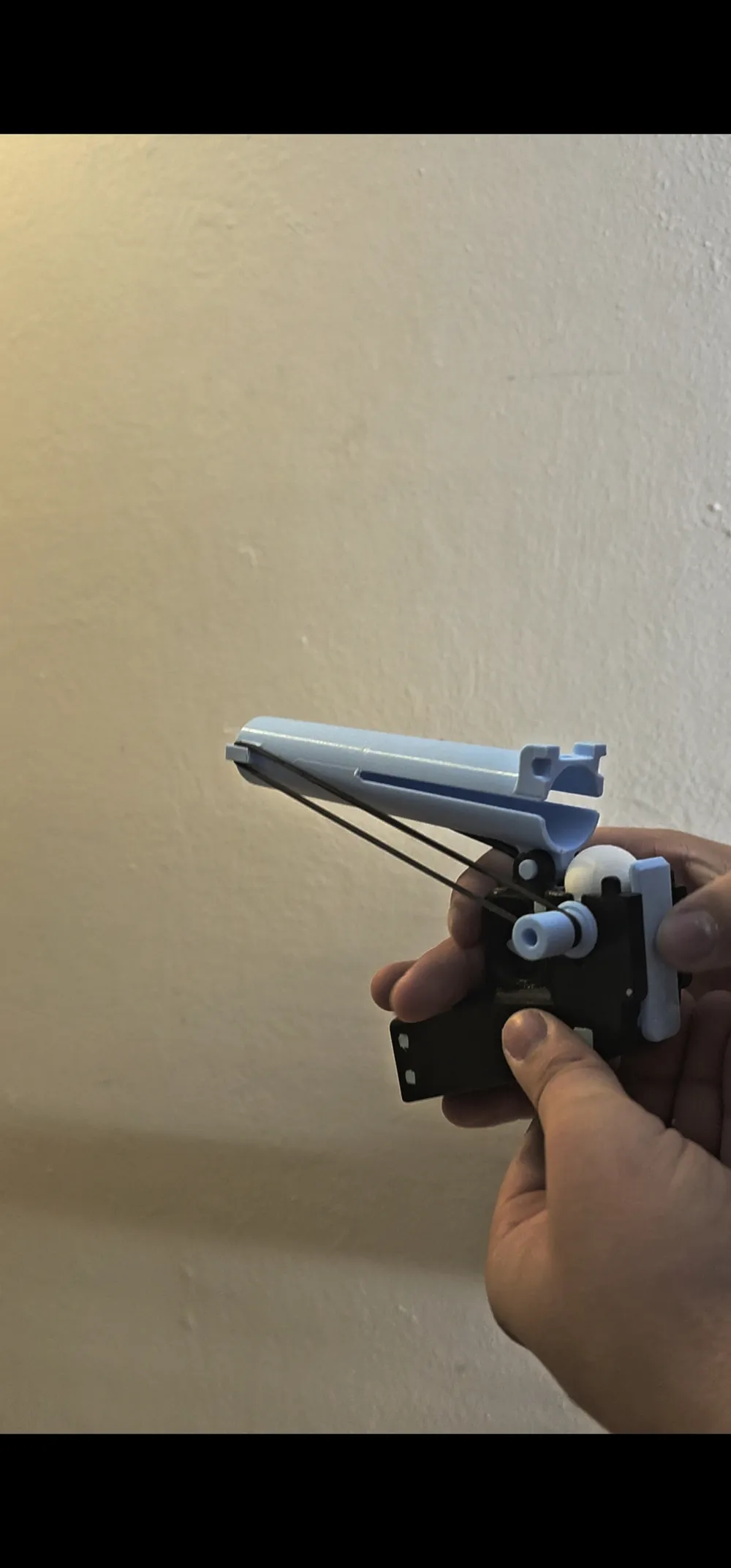 Lance-boules de neige - Modèle d'Impression 3D Gratuit - MakerWorld