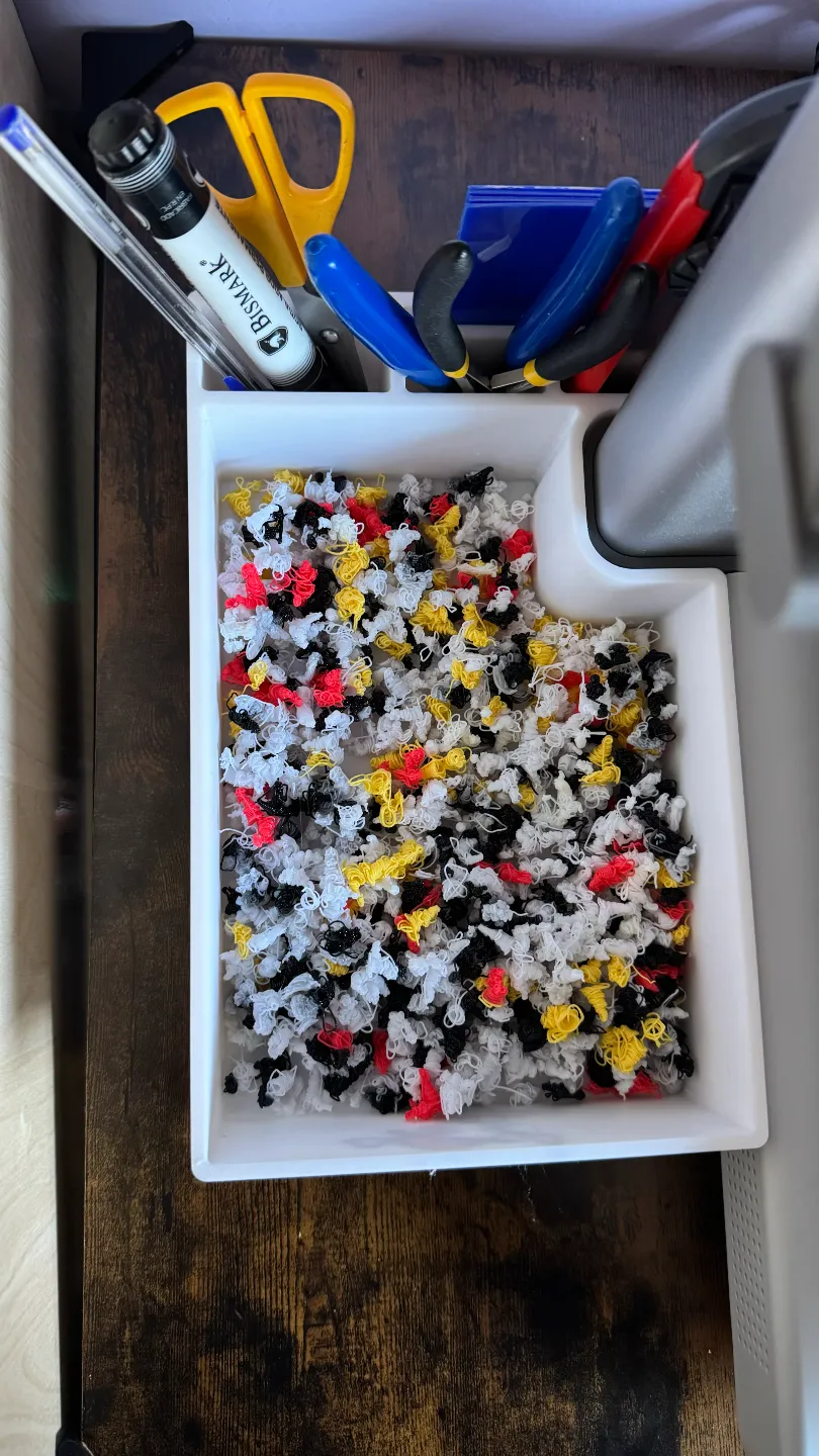 One Piece Poop Bucket by Sandee Bee MakerWorld: Download Free 3D Models