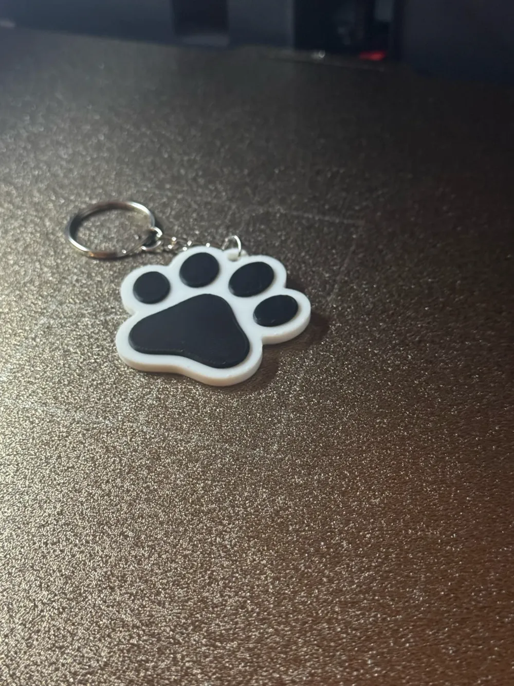 Dog paw print keychain by JGLDJ MakerWorld: Download Free 3D Models