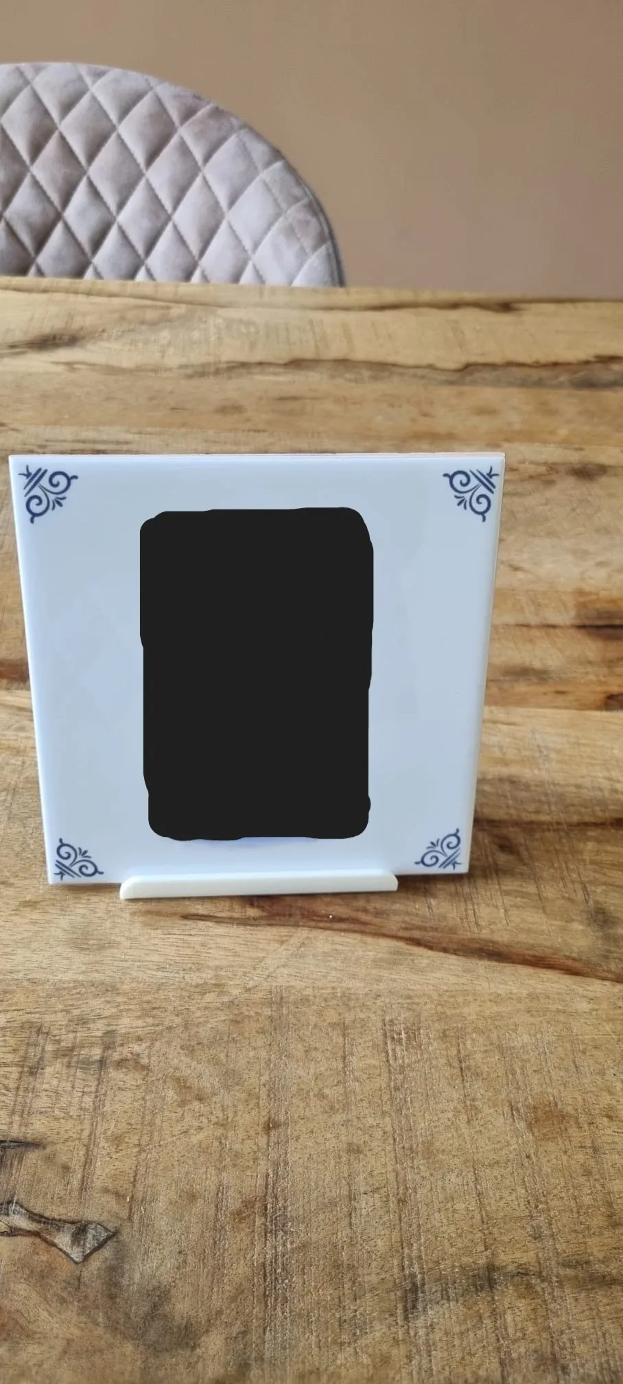 Tile Stand / Tile Holder - Free 3D Print Model - MakerWorld