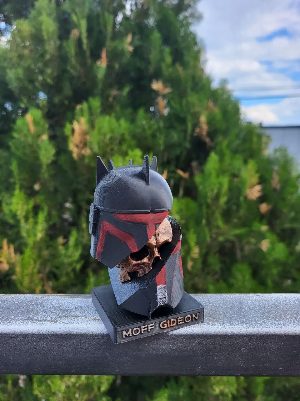 Moff Gideon helmet skull by 3DFarmer - MakerWorld