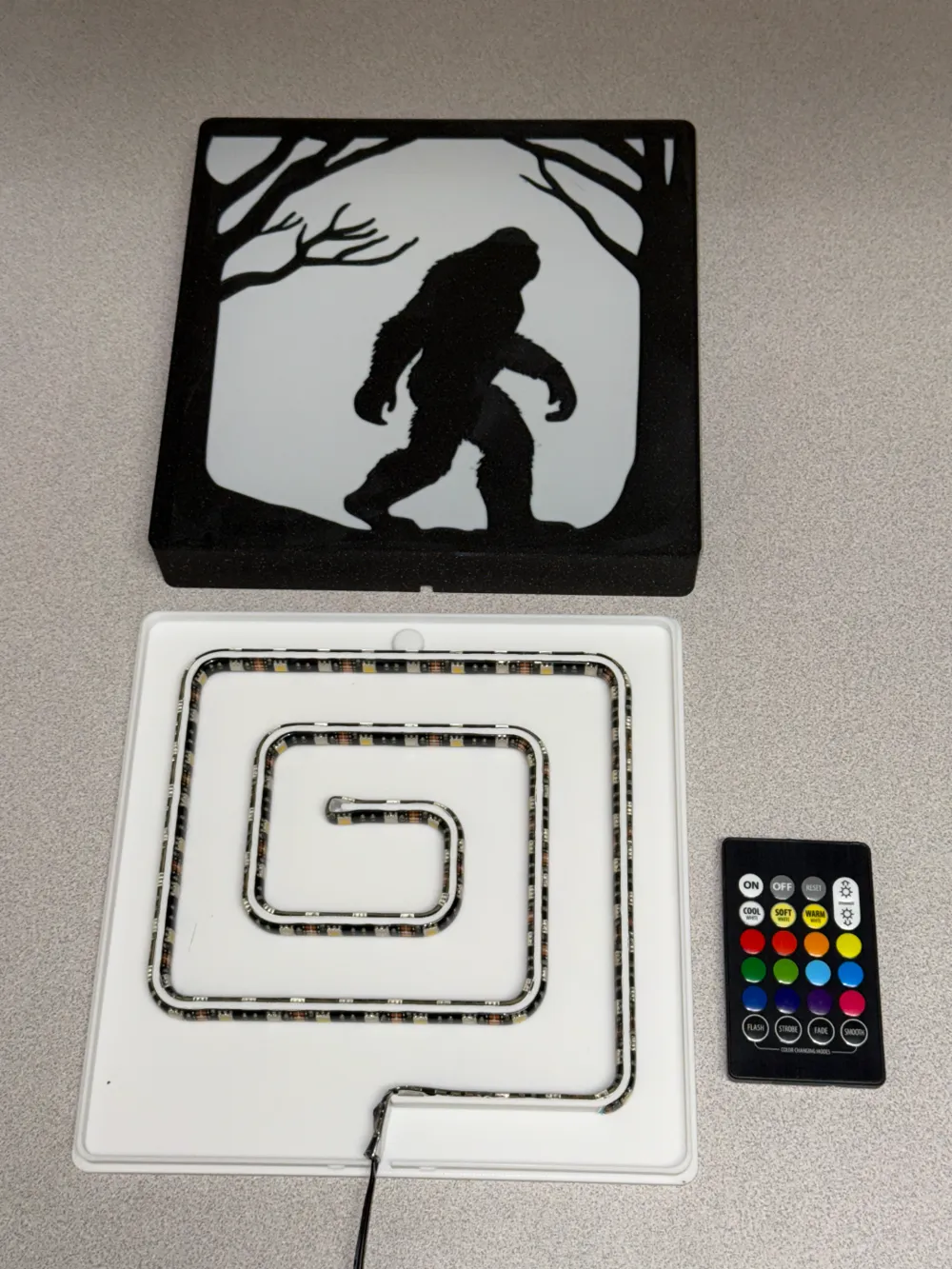 Bigfoot Wall Light (Easy LED strip) by joescalon - MakerWorld