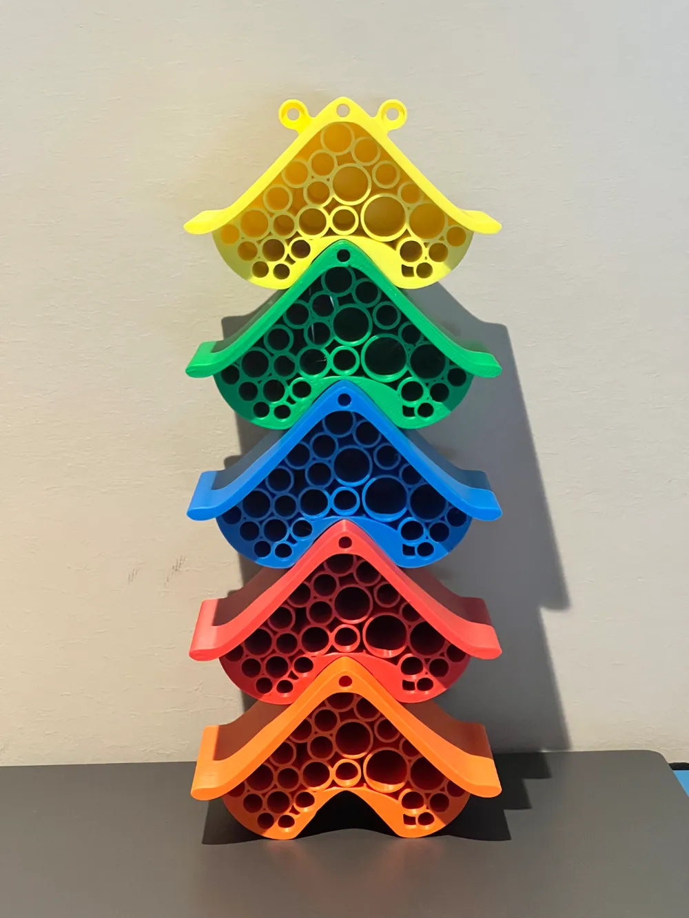 Stackable Bee House by DCprint MakerWorld: Download Free 3D Models