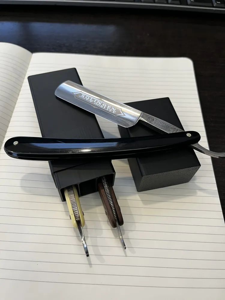 Straight Razor Tripple Storage Case - Free 3D Print Model - MakerWorld