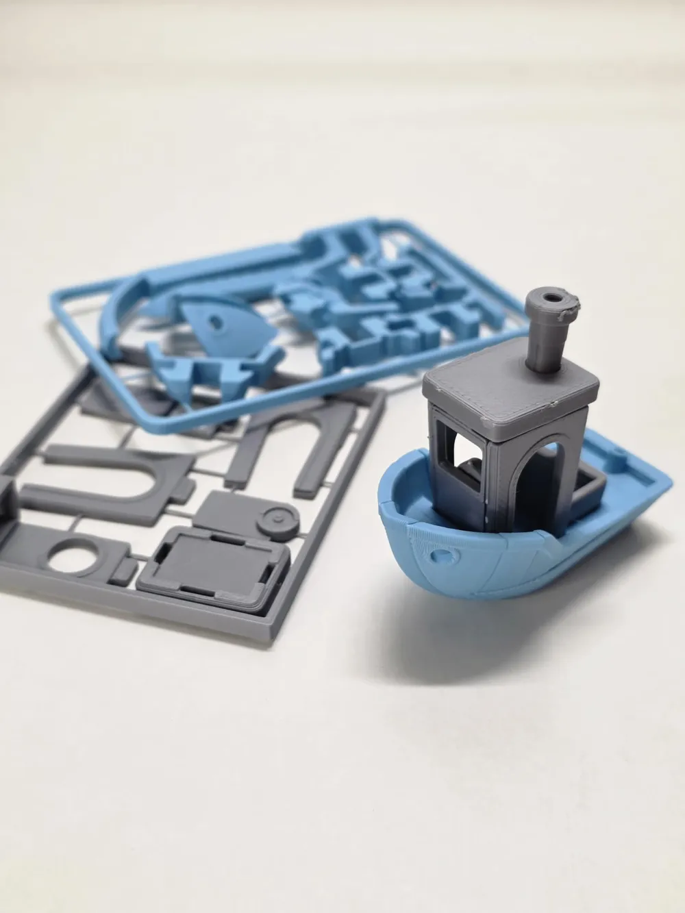 Build your 3DBenchy kit card by 3D URSA MakerWorld: Download Free 3D Models