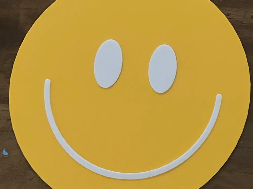 Happy Smiley Face by A*i*m*e*e* MakerWorld: Download Free 3D Models
