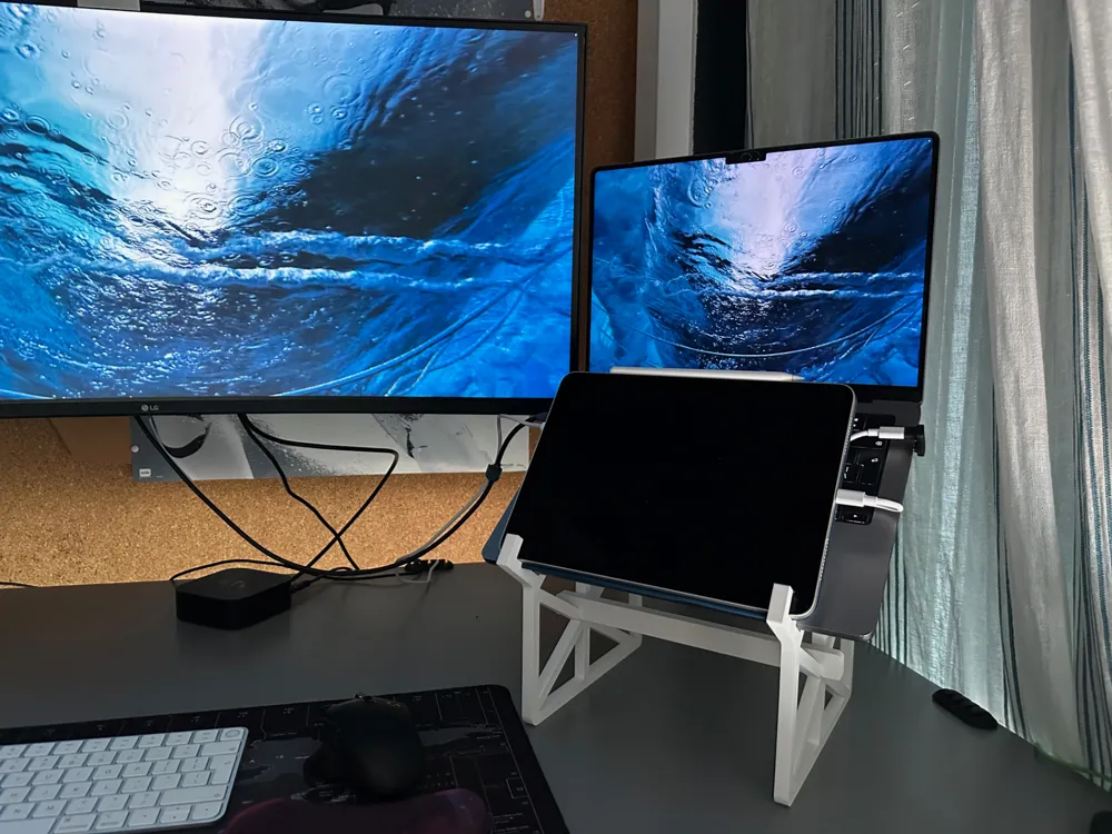 Macbook and iPad Raised Stand - portable by alexpcosta - MakerWorld