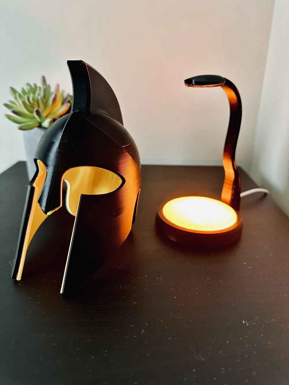 Casque des Ténèbres - Mythologie Grecque par Super SixTwo MakerWorld ...