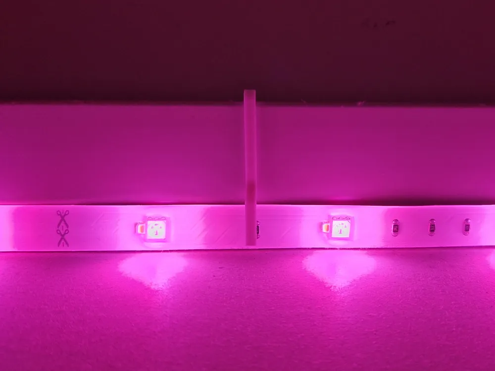 LED Strip Clamp by tommes - MakerWorld