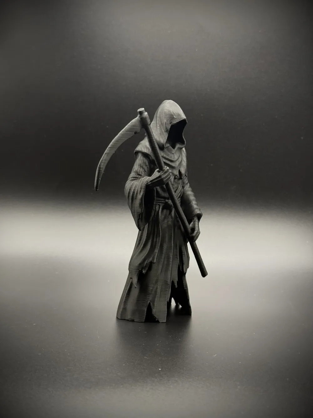 Grim Reaper: "The Hollow Wraith" - Free 3D Print Model - MakerWorld