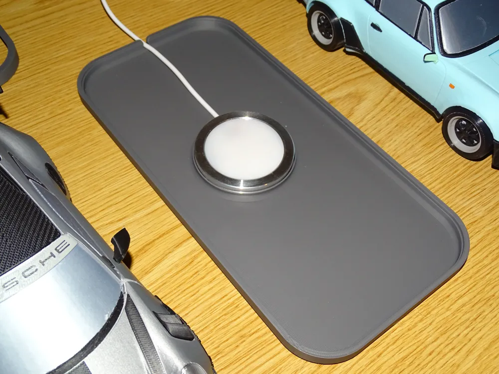 Car Lamp Showroom Base Garage (Led Kit 001) by Mr.Rod MakerWorld ...