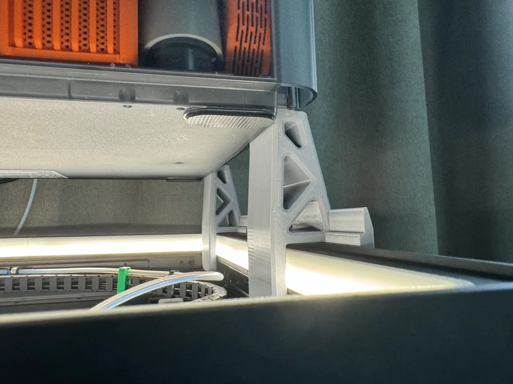 Bambu AMS Riser for P1S AMS悬空支架 Remixed by 摄影师陈文坚 - MakerWorld