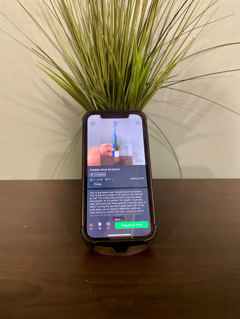 The Catalyst Phone Stand by Tbergz - MakerWorld