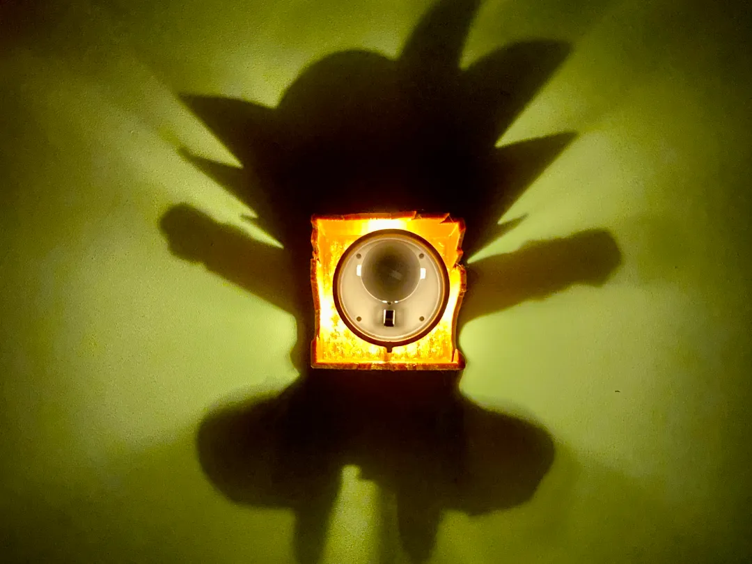 Dragon Ball Goku Table Shadow Lamp 37g Jumping Goku Projection Lamp ...