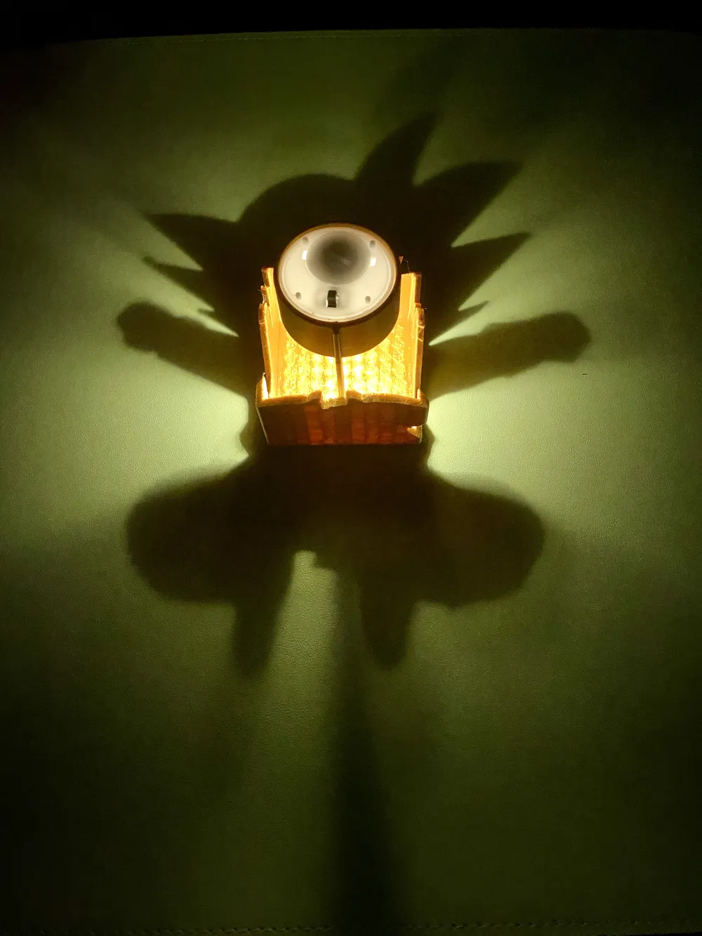 Dragon Ball Goku Table Shadow Lamp 37g Jumping Goku Projection Lamp ...